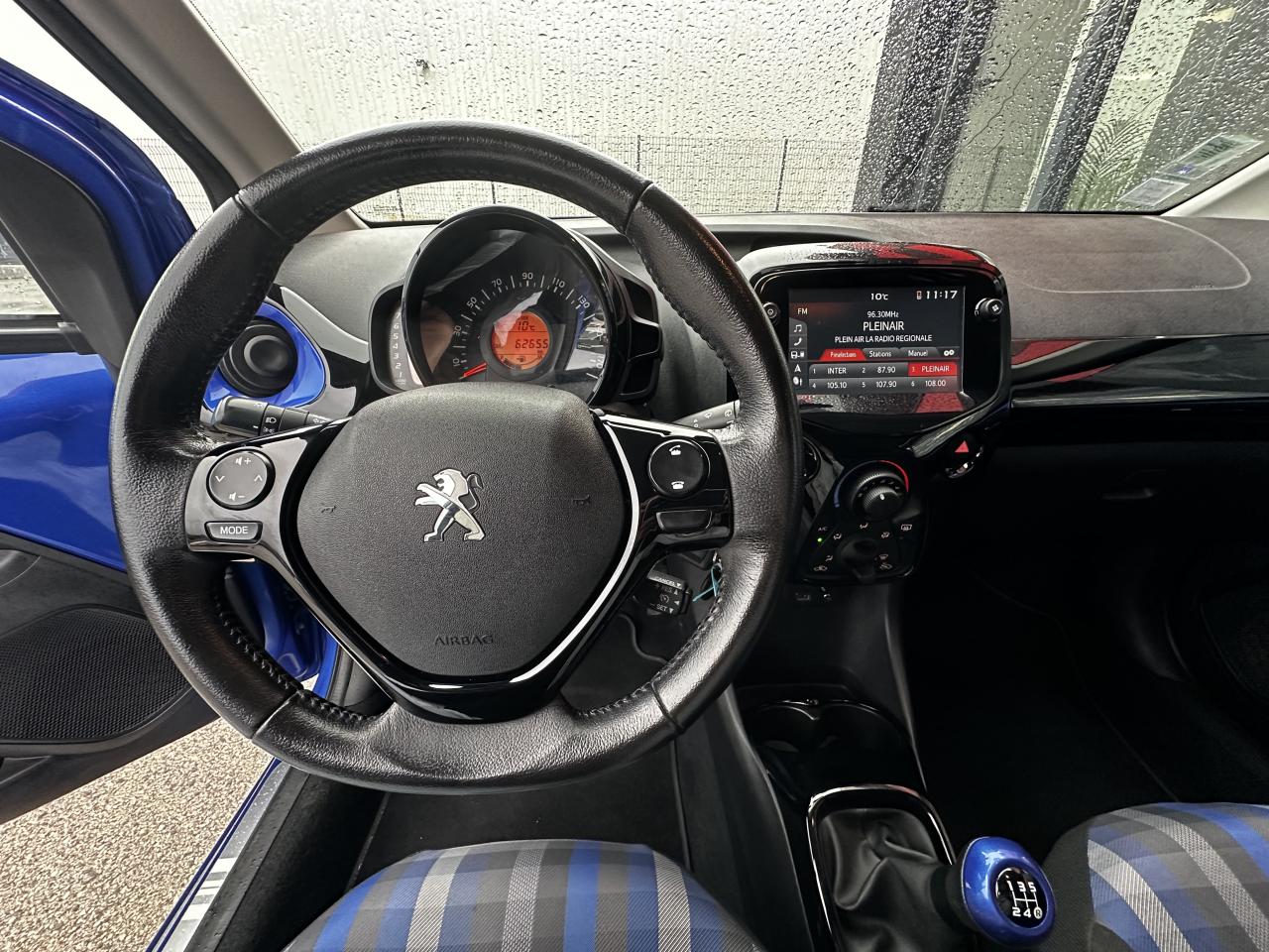 CRAZY CARS - PEUGEOT-108-Top Collection 1.0 VTi 72